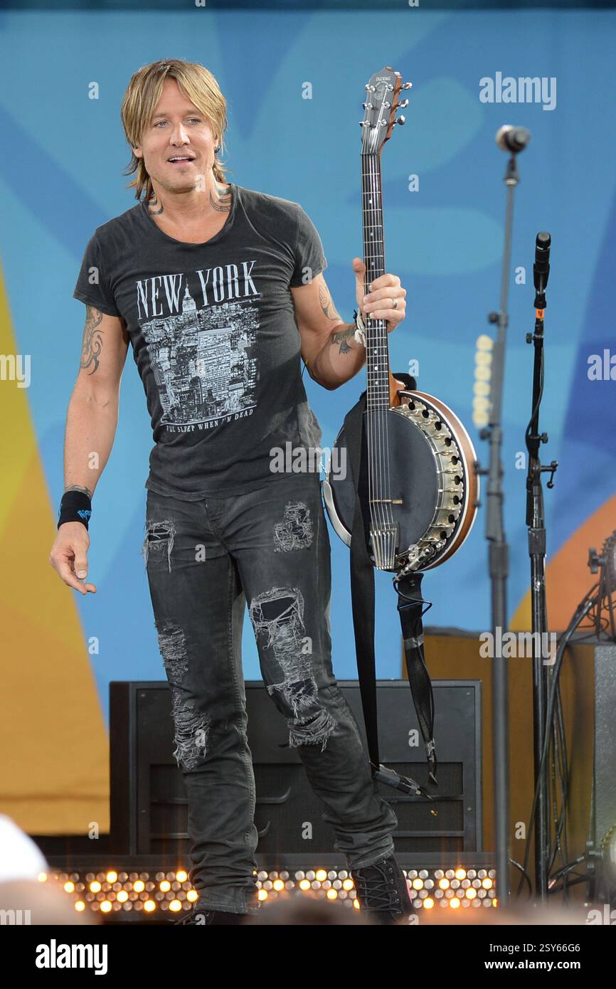 Keith Urban performs on ABC's 'Good Morning America' at Rumsey ...