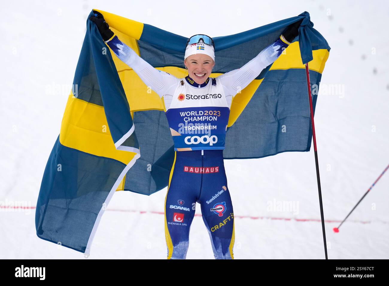 Jonna Sundling of Sweden celebrates her victory in the women's Cross ...