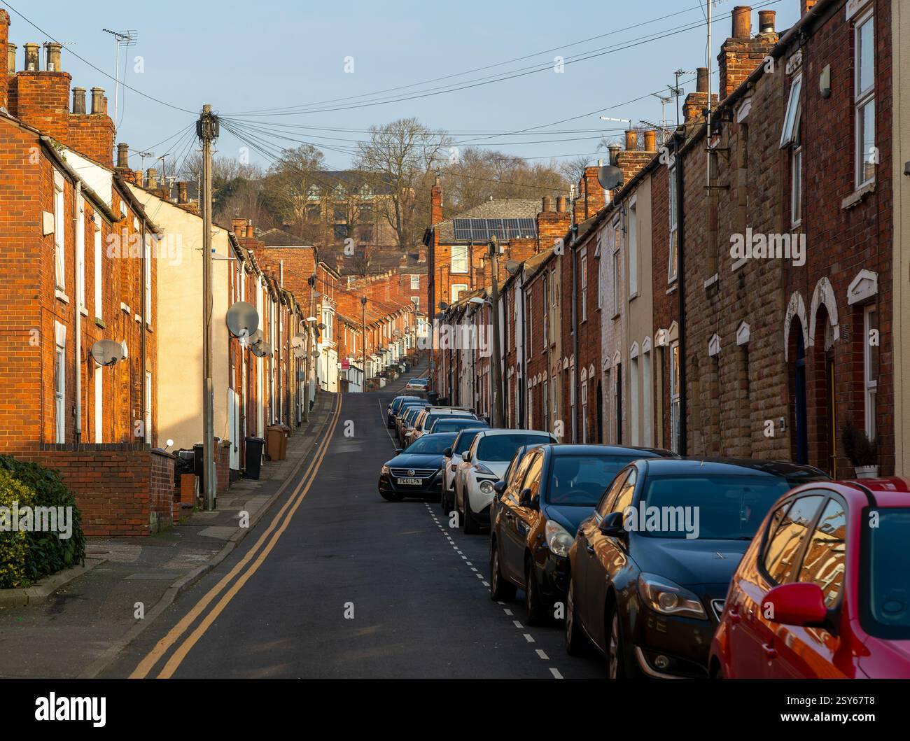 Victorian terraced housing with no front gardens, St Hugh Street, inner ...