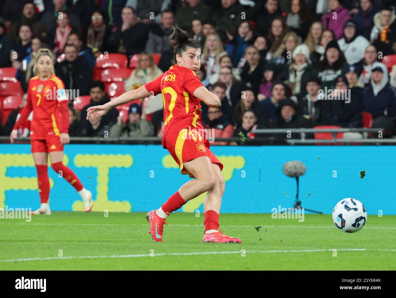 Lucía GarcIa(Monterrey)of Spain in action during UEFA Women's Nations ...
