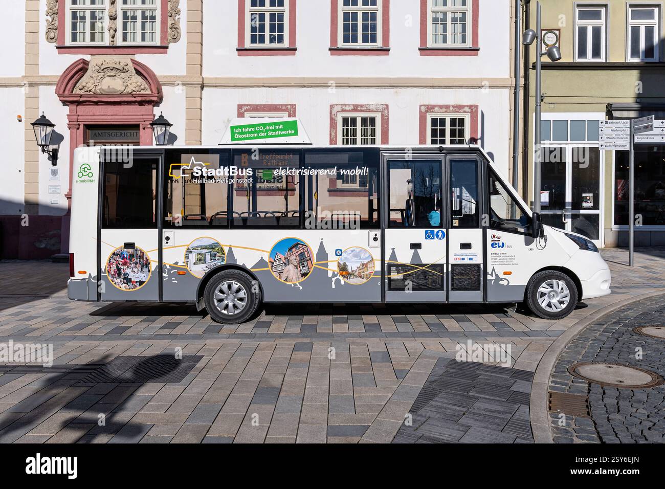 Stadtbus omnibus hi-res stock photography and images - Alamy