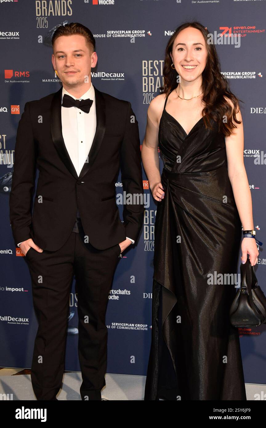 Marcel Mayr und Julia Behnke bei der 22. Verleihung der Best Brands ...