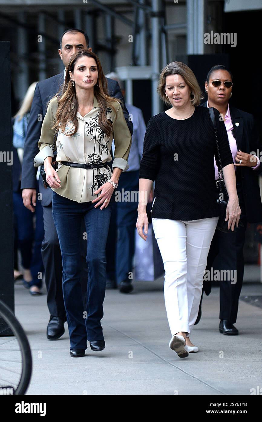 Queen Rania Al-Abdullah of Jordan was seen walking in Midtown on ...