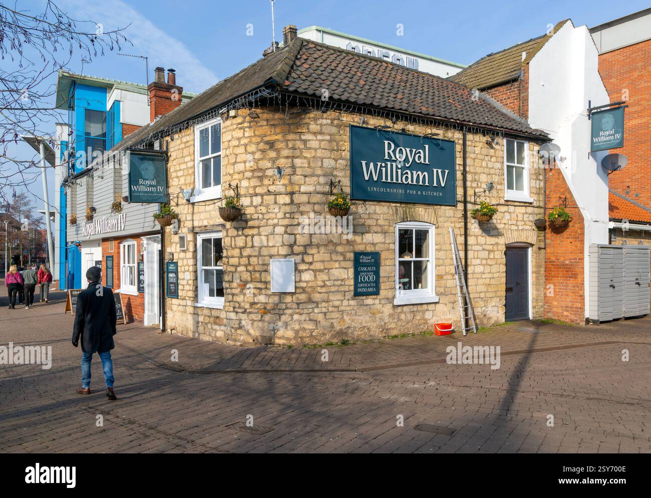Historic Royal William IV Fourth pub, Brayford Waterfront, city of ...