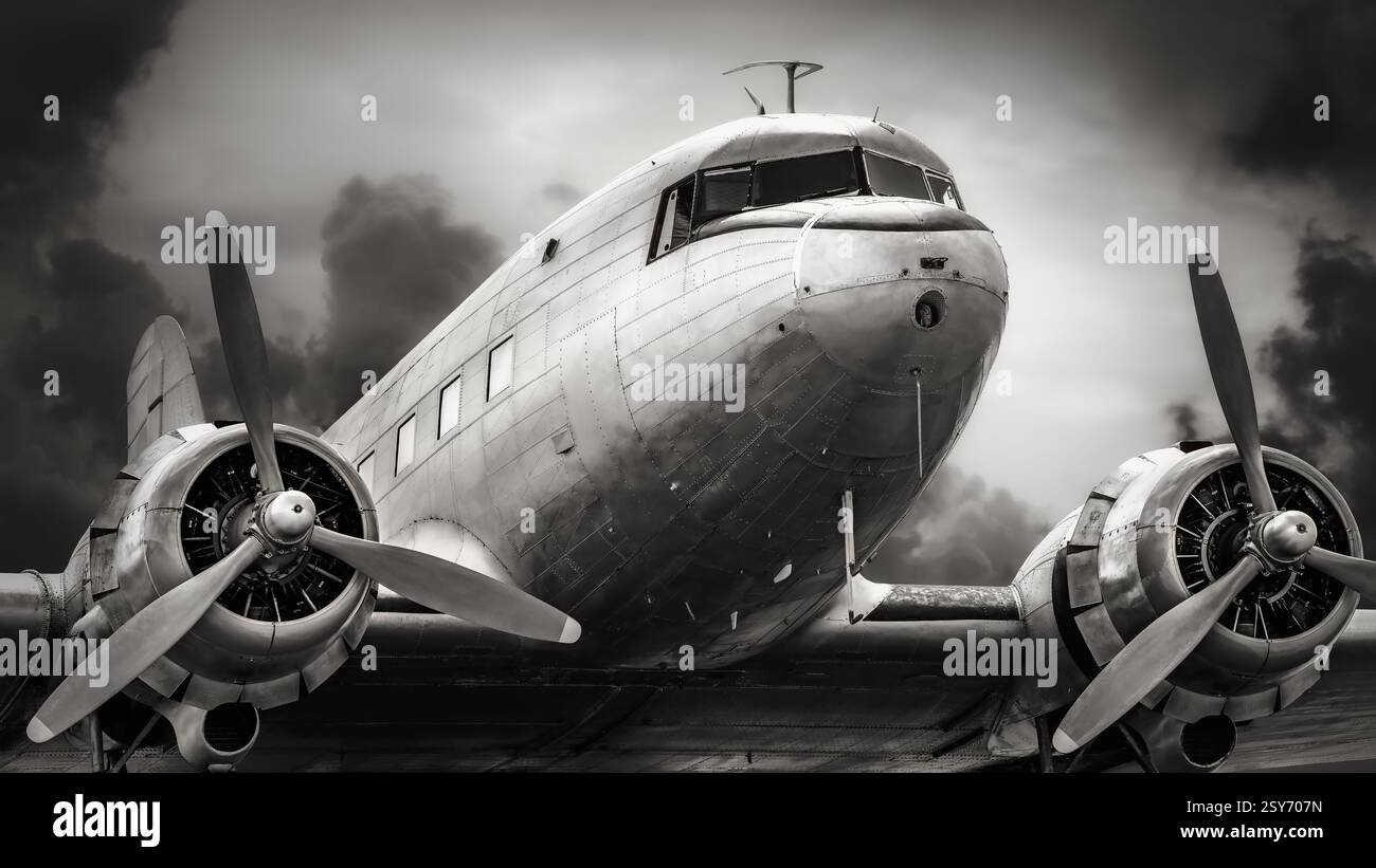 front view of an historical aircraft Stock Photo - Alamy