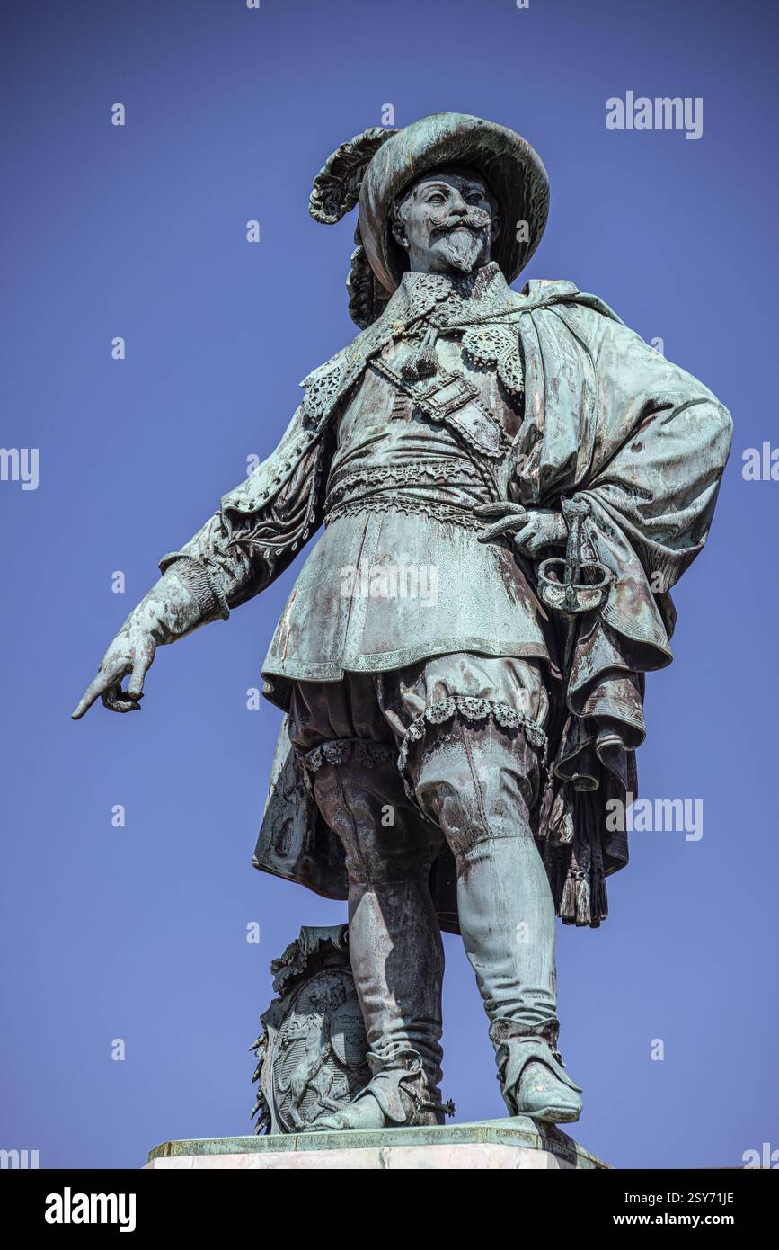 Bronze statue of King Gustav II Adolf, Gustaf Adolfs torg, Gothenburg ...