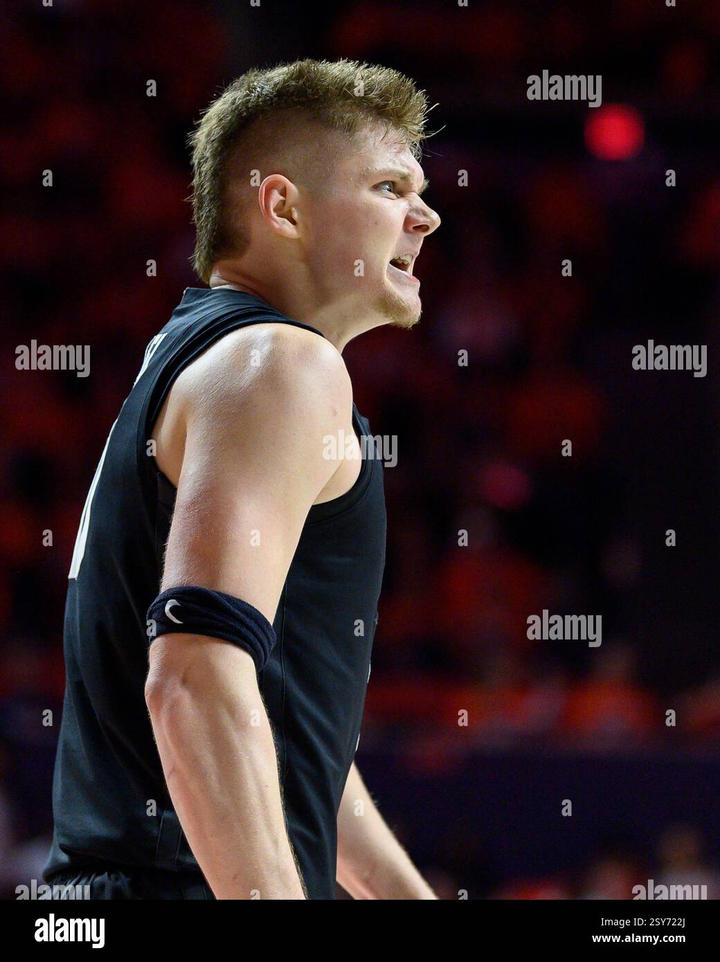 Michigan State's Jaxon Kohler celebrates during an NCAA college ...