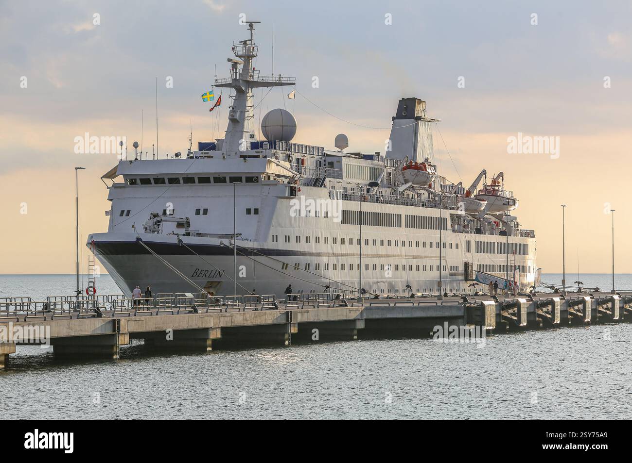 Cruise ship BERLIN in Visby, Sweden|2025: Superyacht BERLIN OCEANIS ...