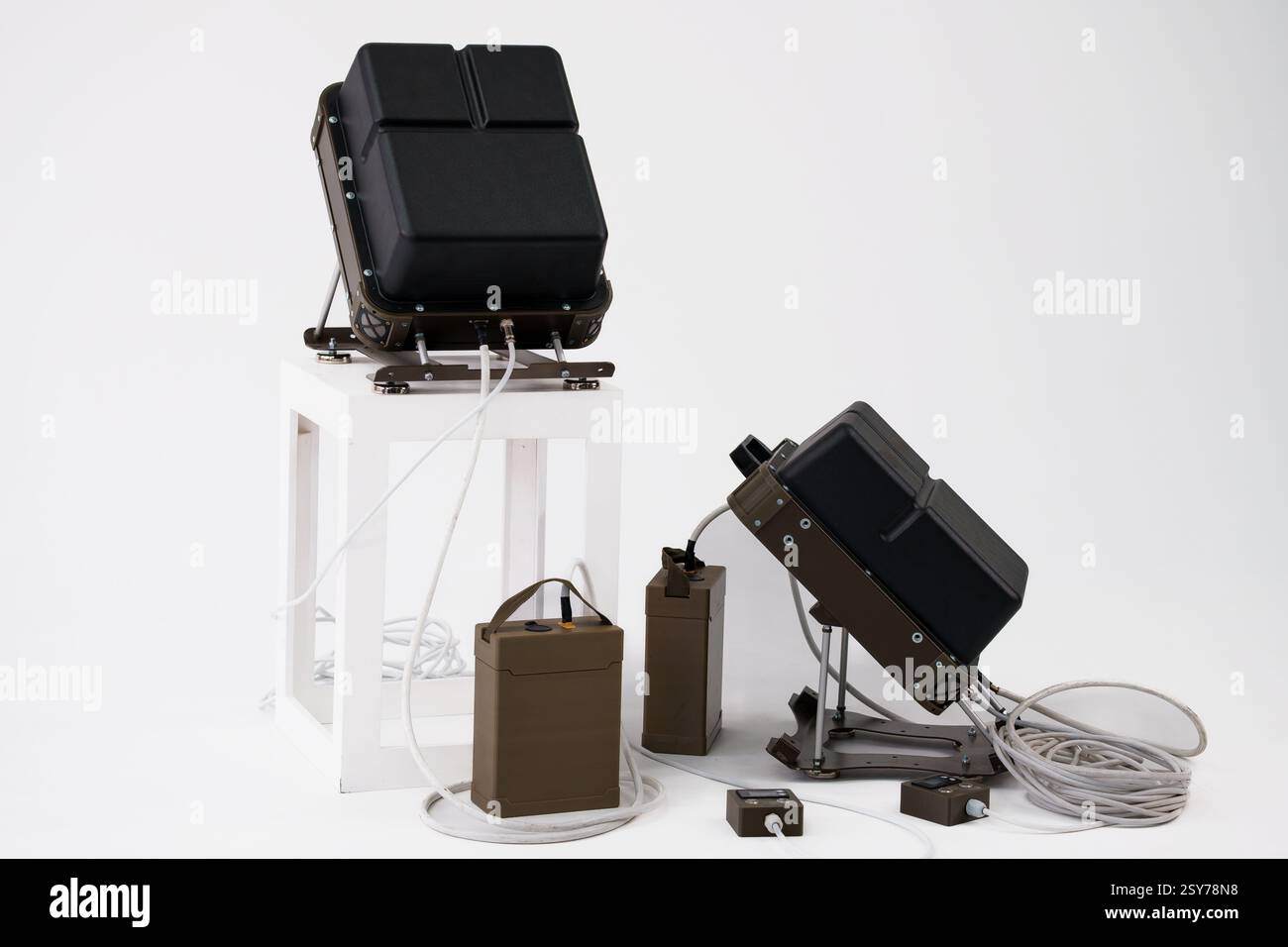 Advanced Electronic Warfare System with Multi-functional Components ...