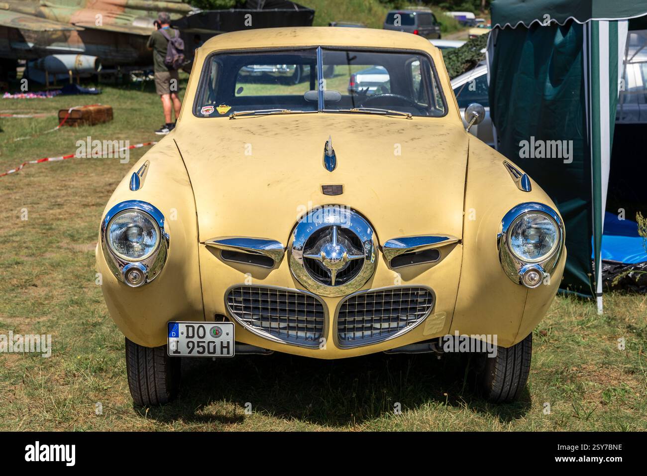 FINOWFURT, GERMANY - JUNE 28, 2024: The full-size car Studebaker ...