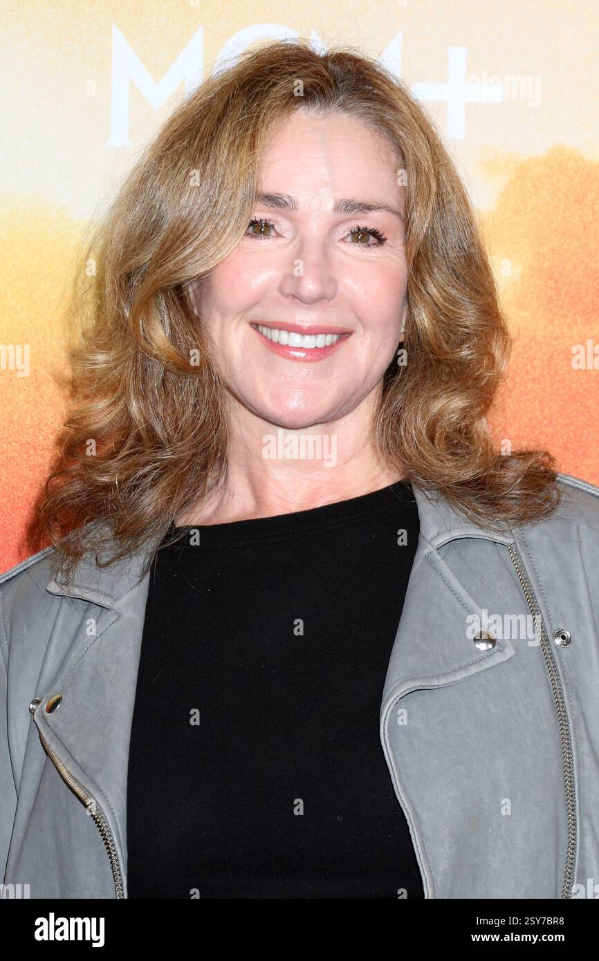 LOS ANGELES - FEB 20: Peri Gilpin at the Nine Bodies in a Mexican ...