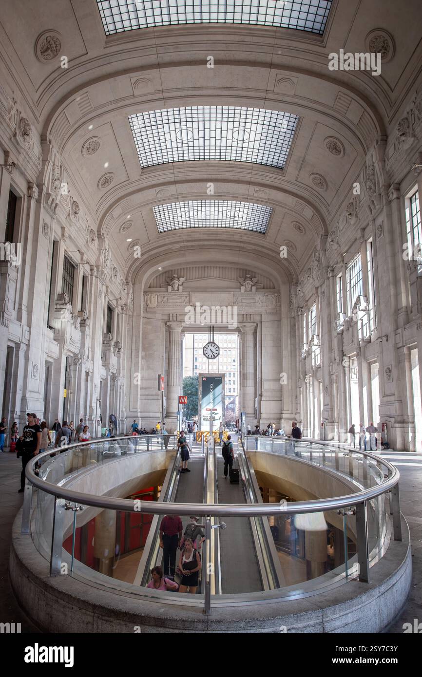 Milan, Italy - August 26, 2013: Atrium of the Milano Centrale Station ...
