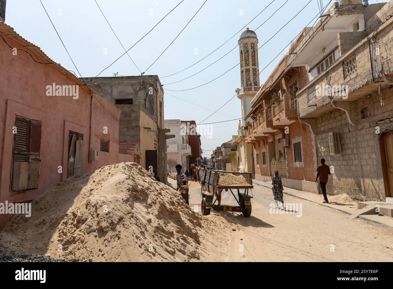 Street view of the old town St. Louis, the UNESCO world heritage site ...
