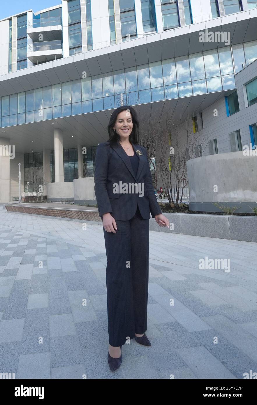 Minister for Health, Jennifer Carroll MacNeill outside The New Children ...