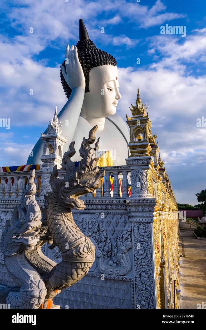 The 63 metre long statue of a reclining Buddha in the Som Rong Pagoda ...