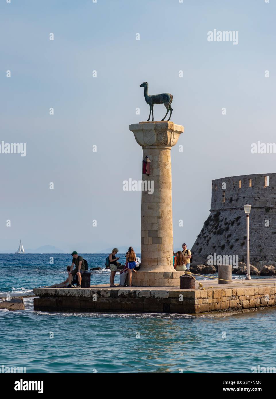 A picture of the Colossus of Rhodes - Doe Statue Stock Photo - Alamy