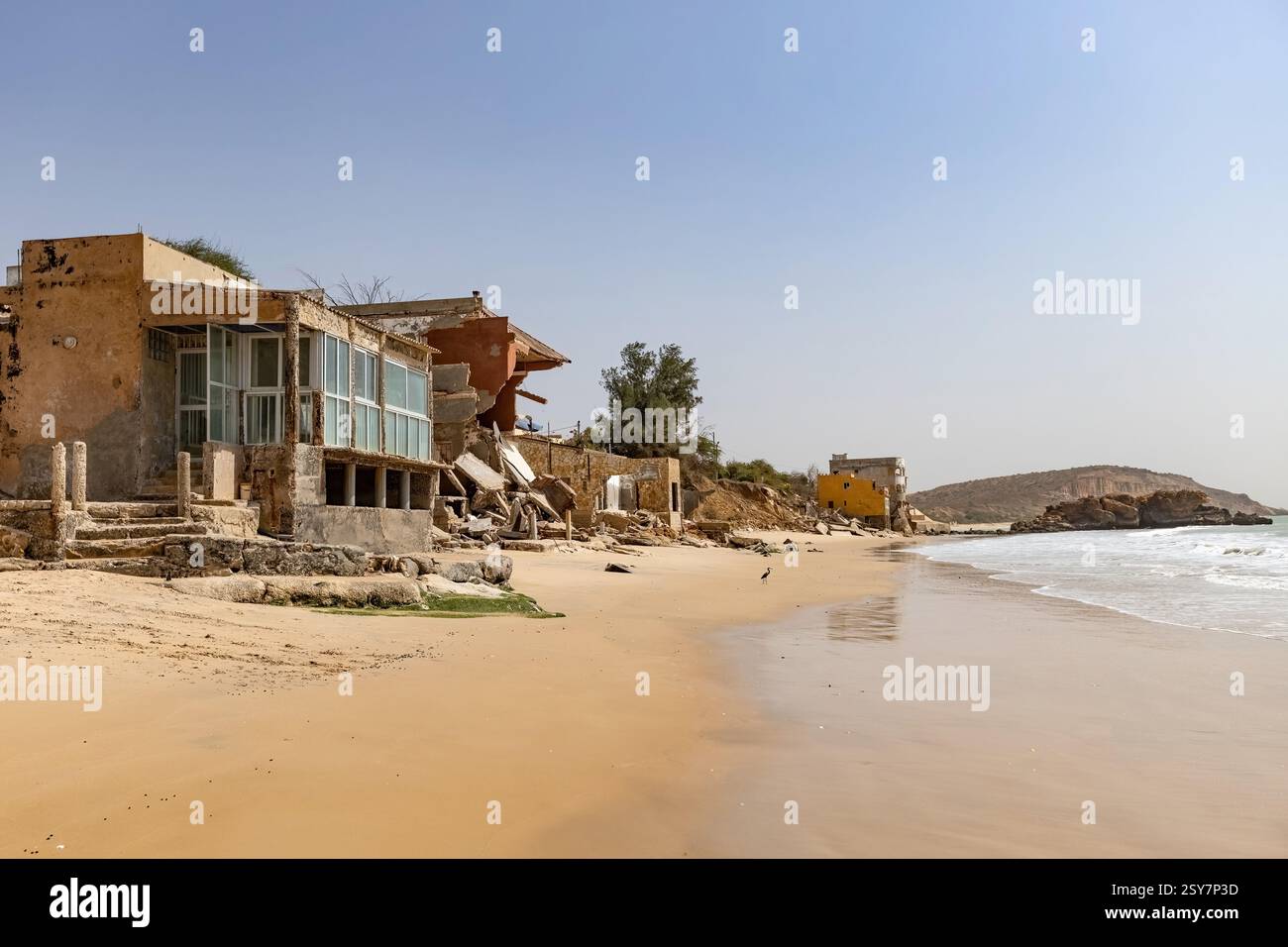 Beautiful Atlantic ocean beach in Popenguine-Ndayane town in Senegal ...