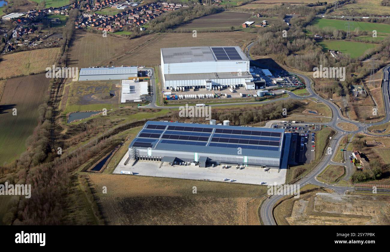 aerial view of the Amazon DSA6 warehouse & the NewCold refrigerated ...