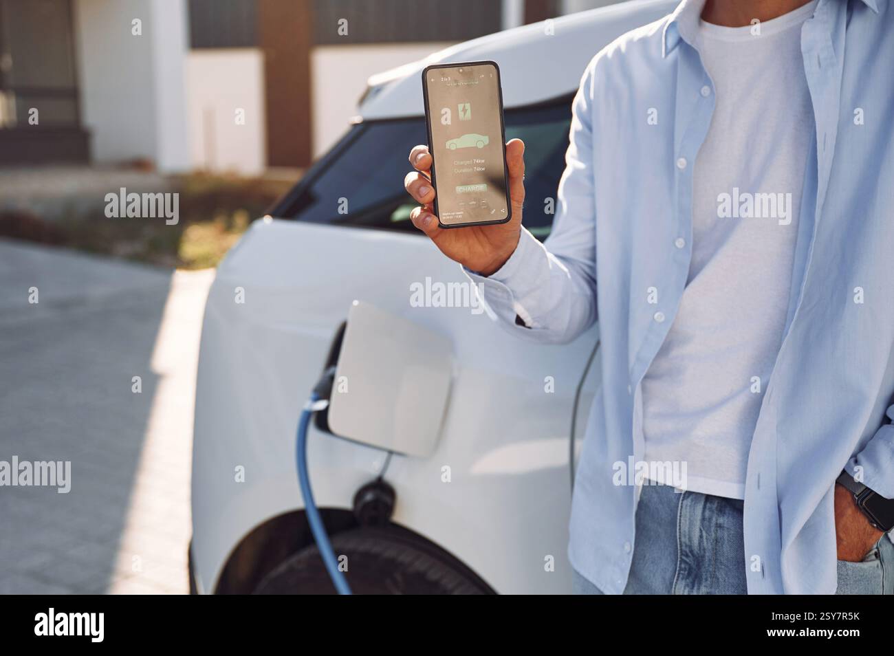 Process charging showing on hi-res stock photography and images - Alamy