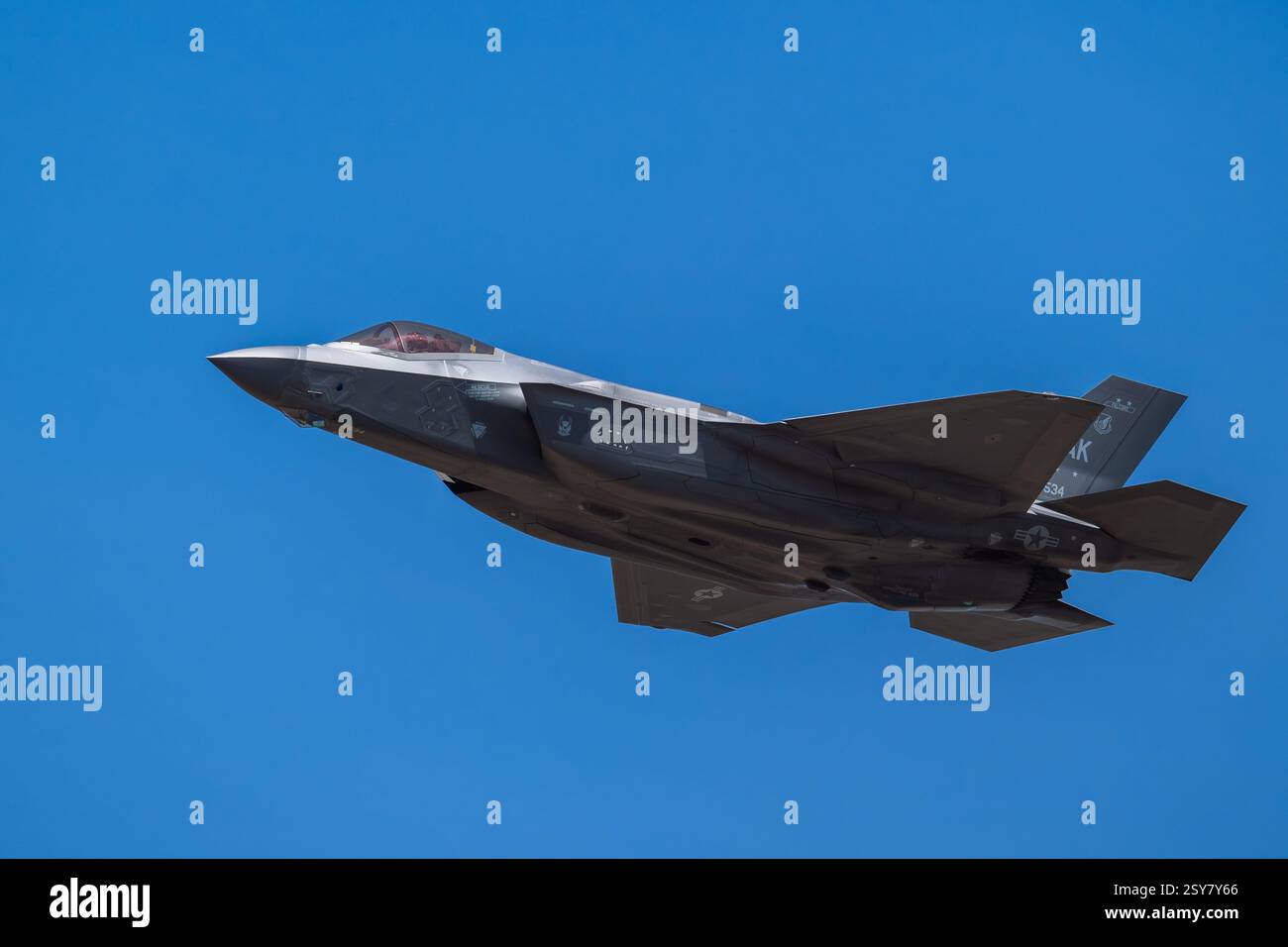 F-35A Lightning II Stock Photo - Alamy