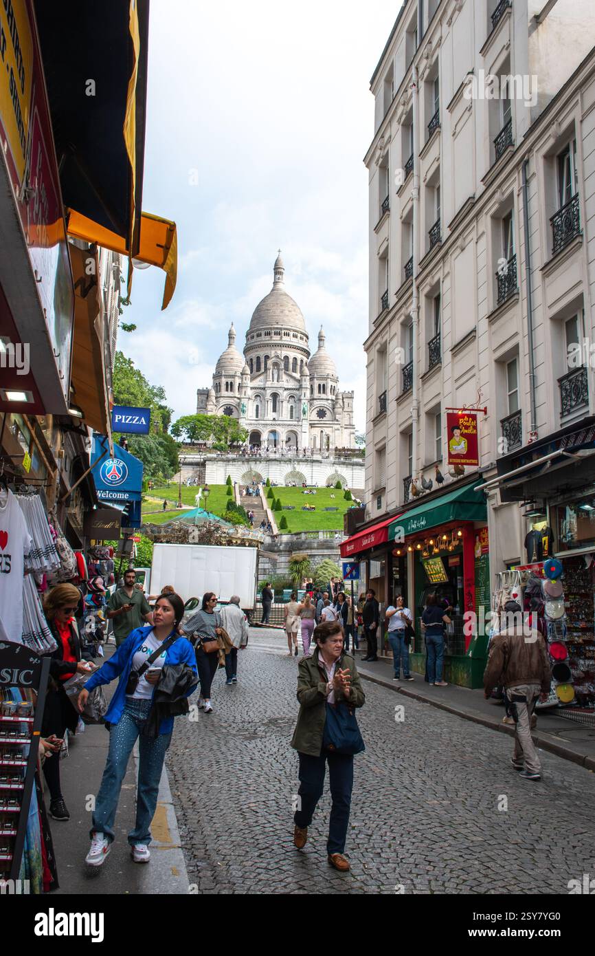 A view of the Sacre Coeur Basilica from below the hill Stock Photo - Alamy