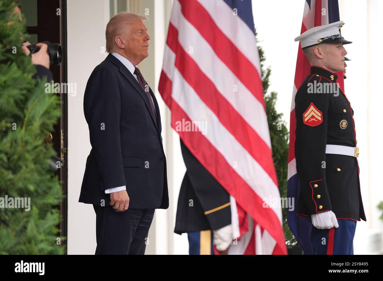 President Donald Trump, left, stands before British Prime Minister Keir ...