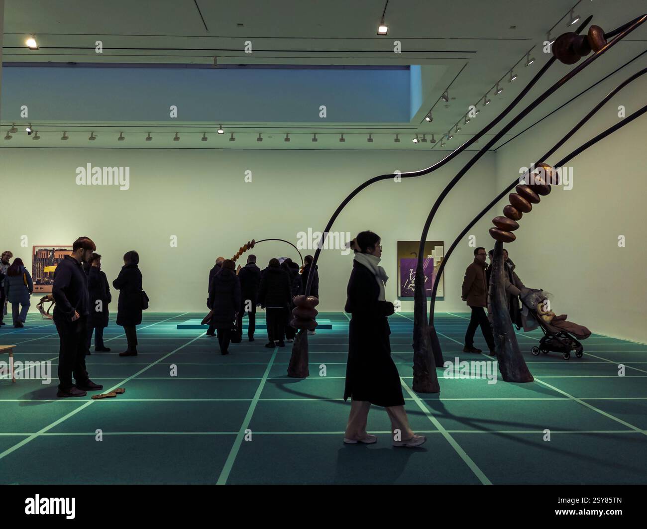 Visitors to the Hauser & Wirth gallery in Chelsea in New York on ...