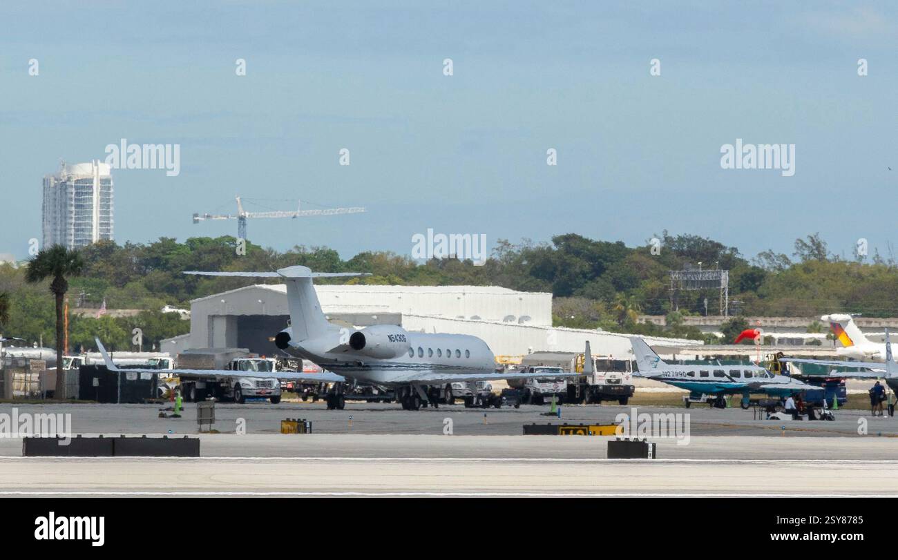 The plane carrying influencer brothers Andrew and Tristan Tate have ...
