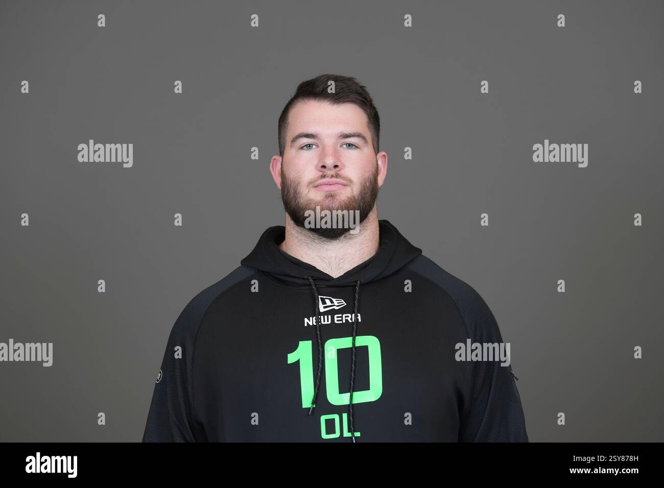 Kentucky offensive lineman Eli Cox (OL10) poses for a portrait at the ...