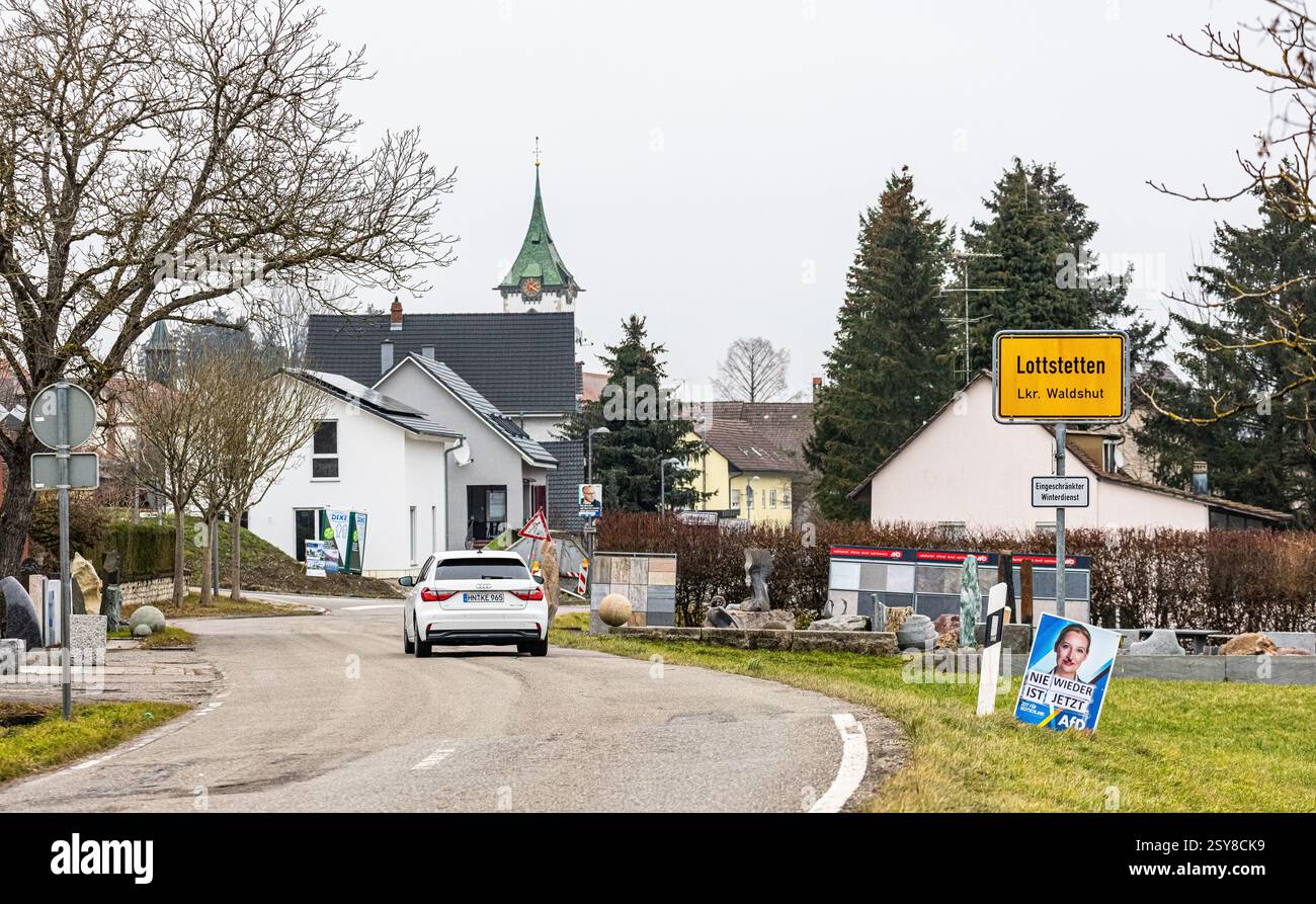 Lotstetten, Germany, 2nd Feb 2025: The election campaign poster of ...