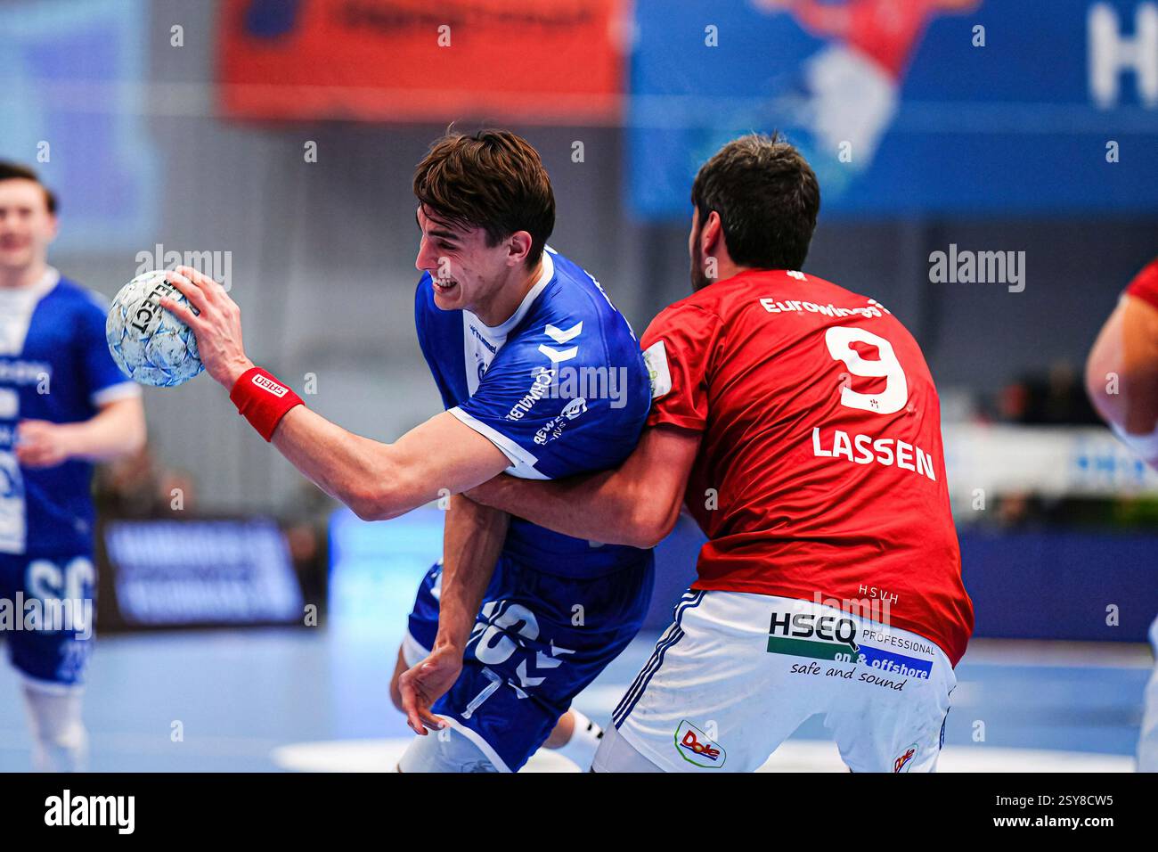 Julian Koester (VfL Gummersbach, #07), Jacob Lassen (Handball Sport ...