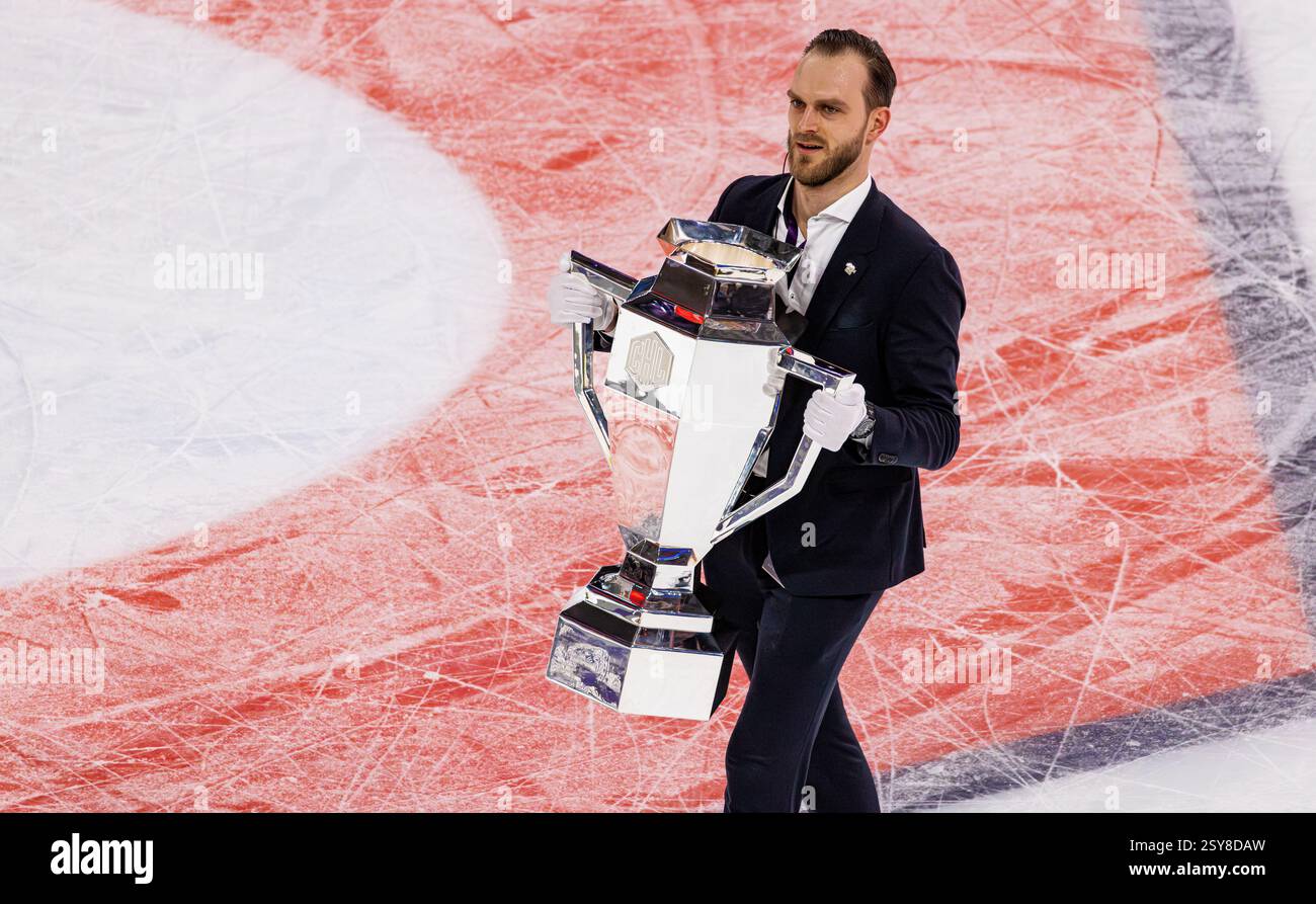 Zurich, Switzerland, 18th Feb 2025:Jelle van Waardenburg, Marketing and ...