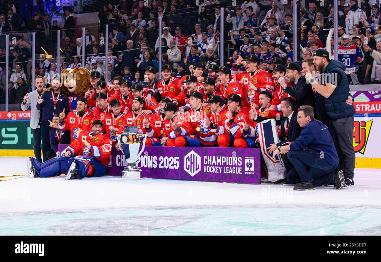 Zurich, Switzerland, 18th Feb 2025:The ZSC Lions are Champions Hockey ...
