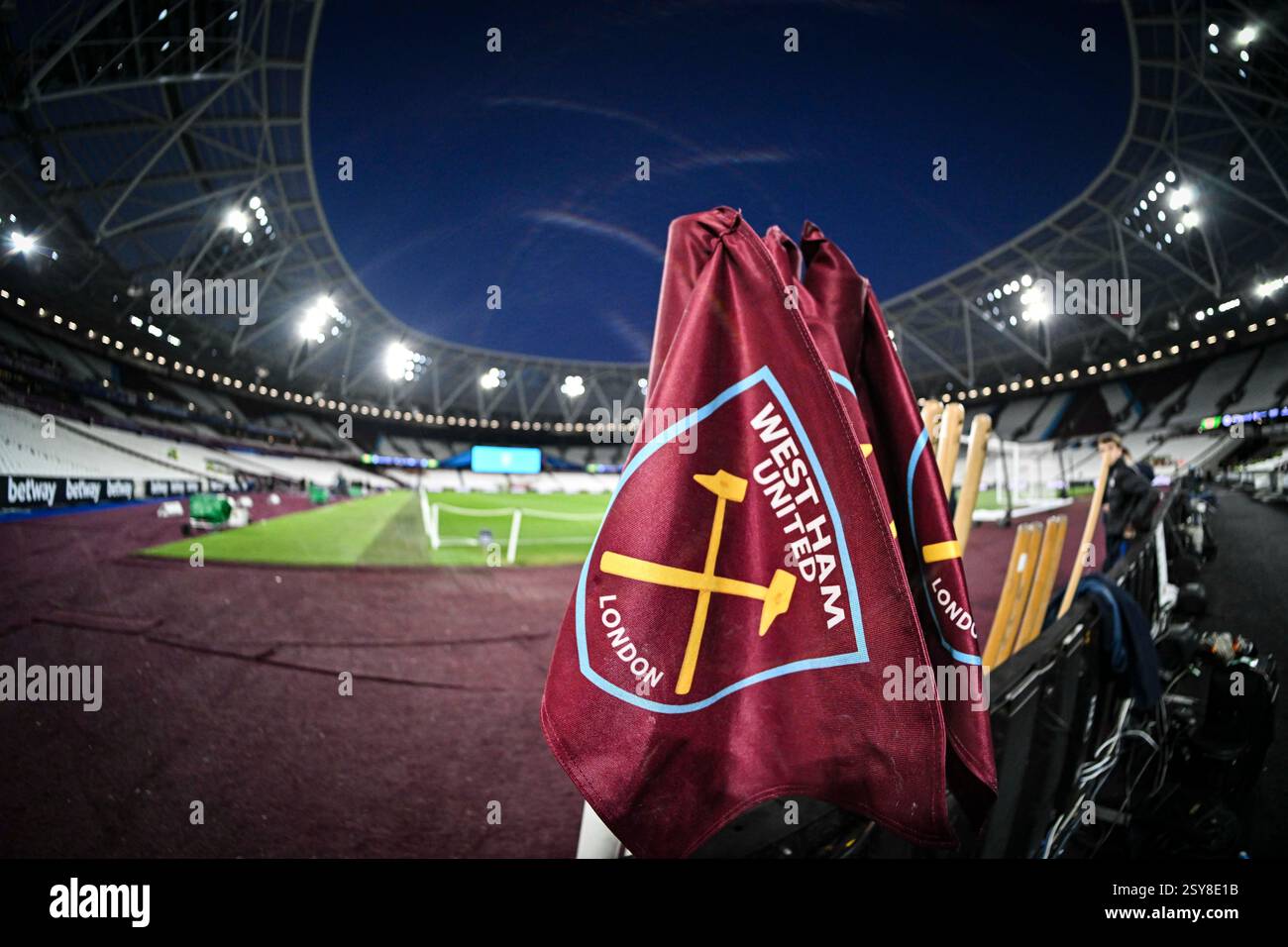 London Stadium, London, UK. 27th Feb, 2025. Premier League Football ...