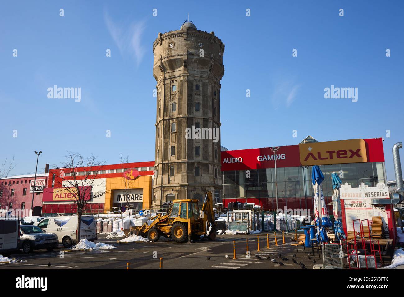 Bucharest, Romania. 20th Feb, 2025: The Water Tower in Regie, in front ...