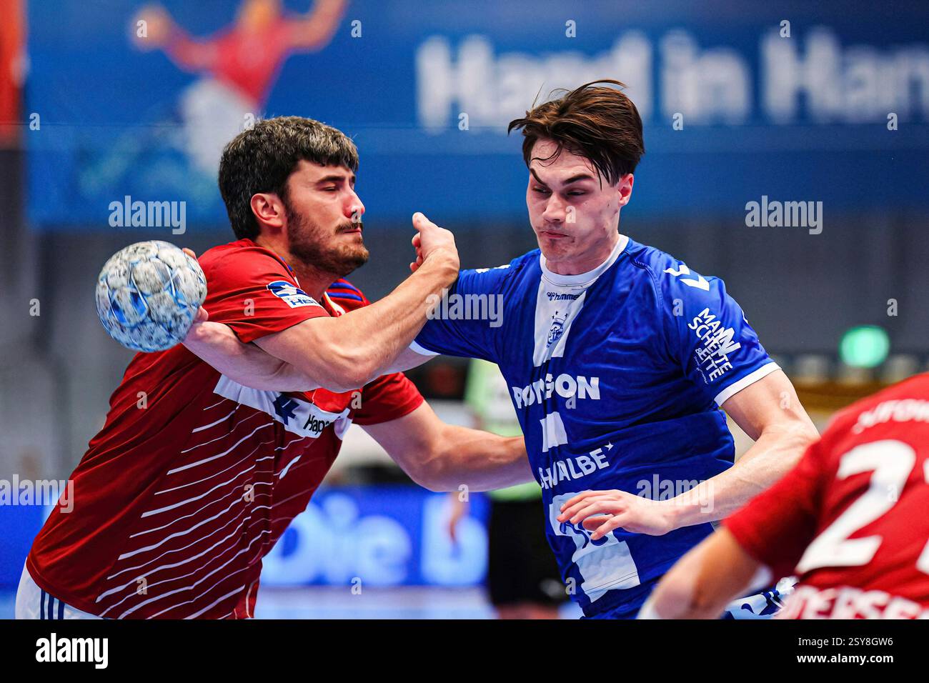 Hamburg, Deutschland. 27th Feb, 2025. Jacob Lassen (Handball Sport ...