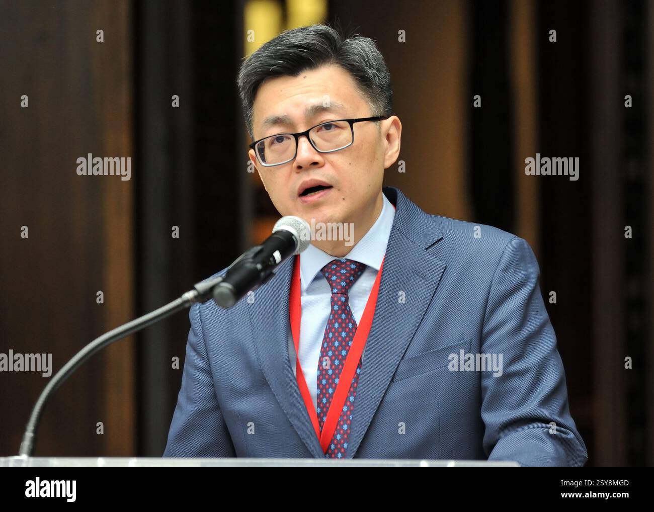 Pengliang Lu, Curator, Chinese Art, Metropolitan Museum of Art, speaks ...