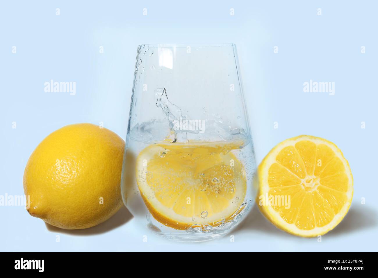 Effervescent vitamin falls glass water hi-res stock photography and ...