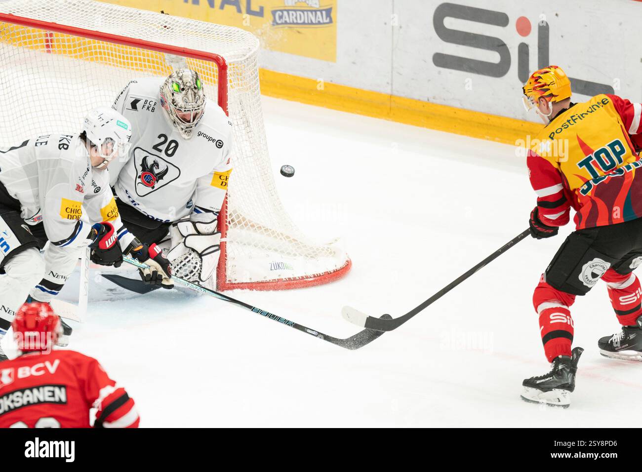 Lausanne, Switzerland. , . Reto Berra (goal keeper) of HC Fribourg ...
