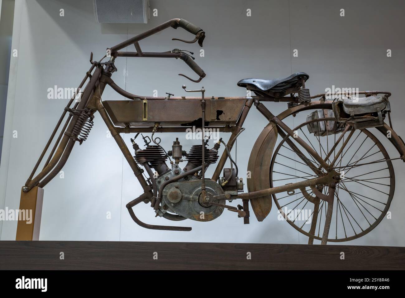 Vintage motorcycle concept showcases engineering history with intricate ...