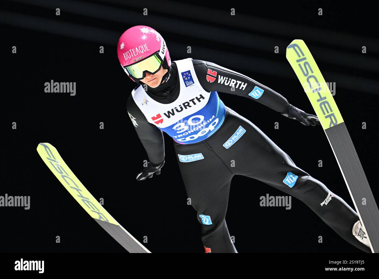 Trondheim, Norway. 27th Feb, 2025. Nordic skiing: World Championships ...