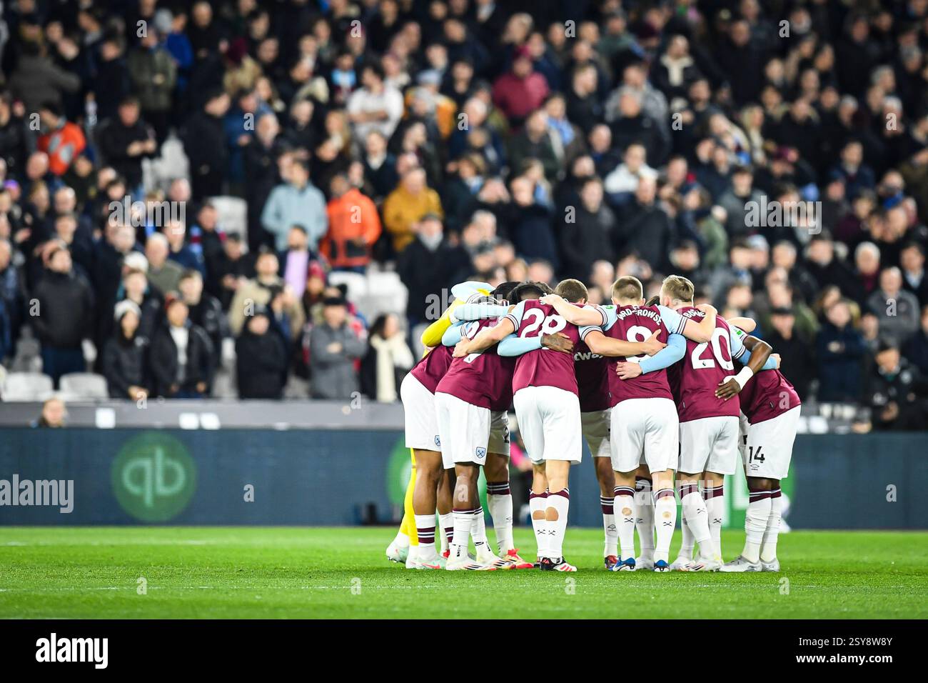 London Stadium, London, UK. 27th Feb, 2025. Premier League Football ...