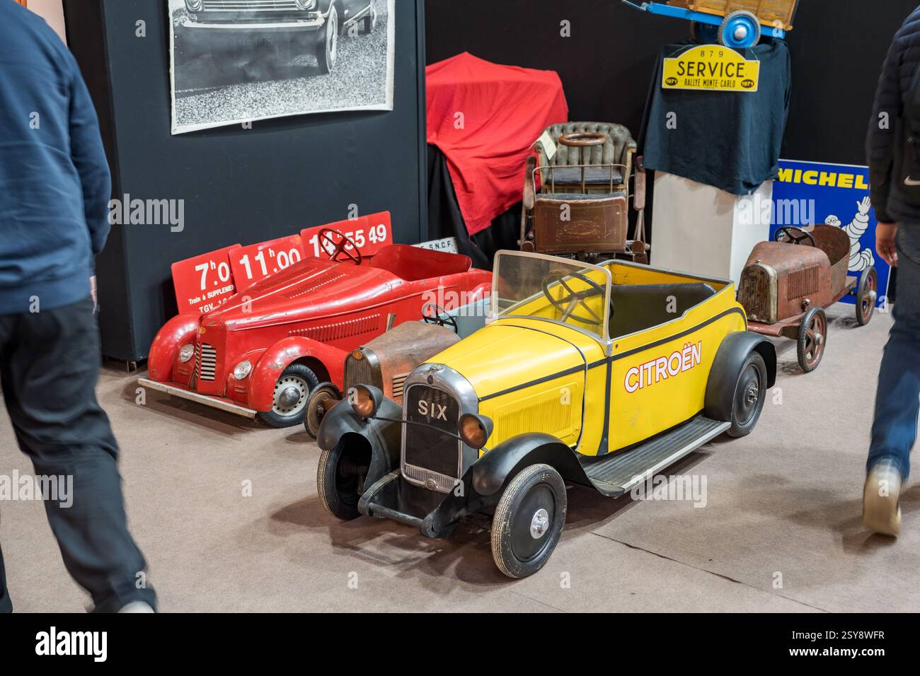 Vehicles rich history hi-res stock photography and images - Alamy