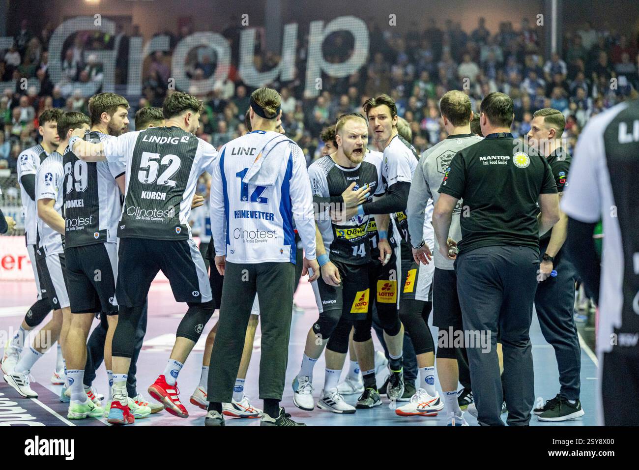 Wetzlar, Deutschland. 27th Feb, 2025. Peter Walz (THSV Eisenach, 14 ...