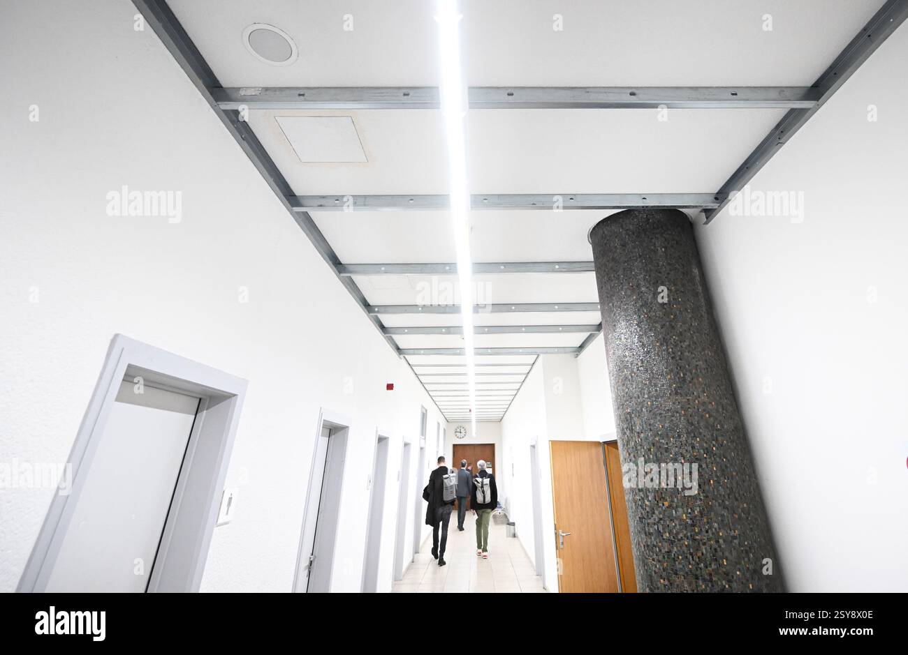 26 February 2025, Baden-Württemberg, Stuttgart: The ceilings are ...