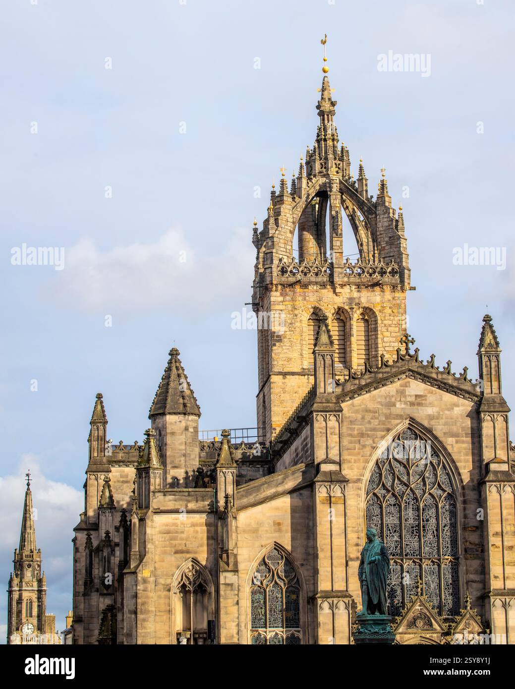 The magnificent St. Giles Cathedral, located along the Royal Mile in ...