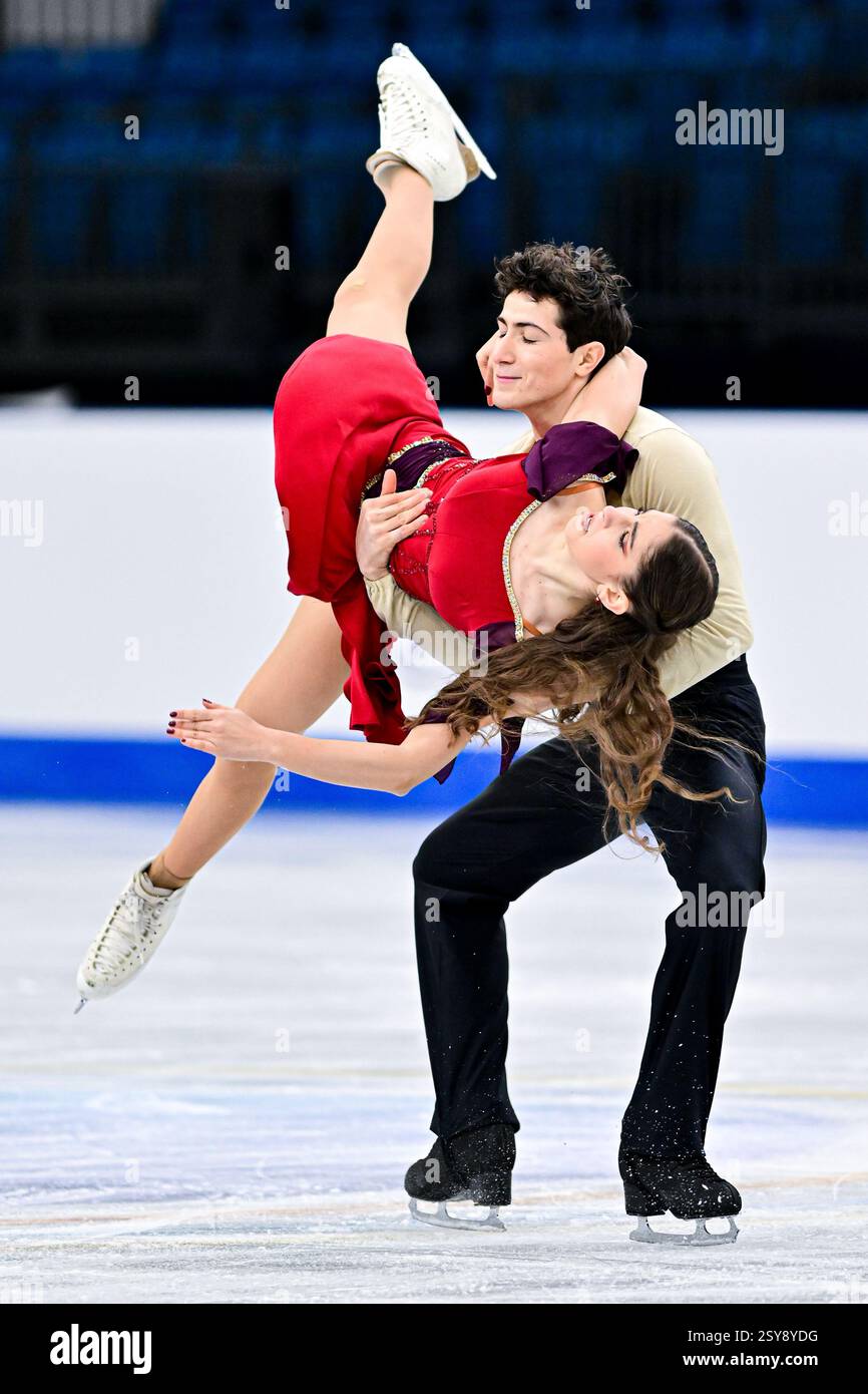 Laura FINELLI & Massimiliano BUCCIARELLI (ITA), during Junior Ice Dance ...