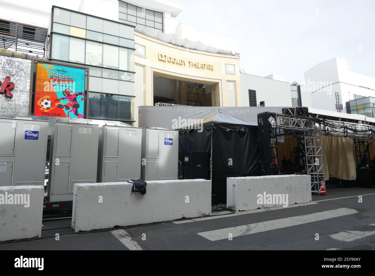 Hollywood, California, USA 27th February 2025 97th Oscars Setup and ...