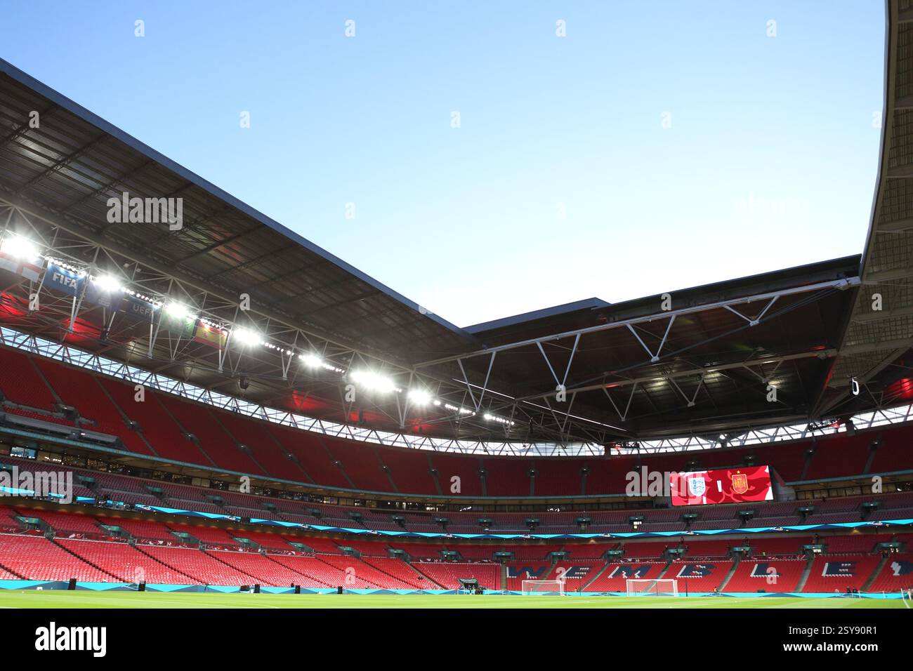 Empty stadium and seats before kick off England Lionesses v Spain ...