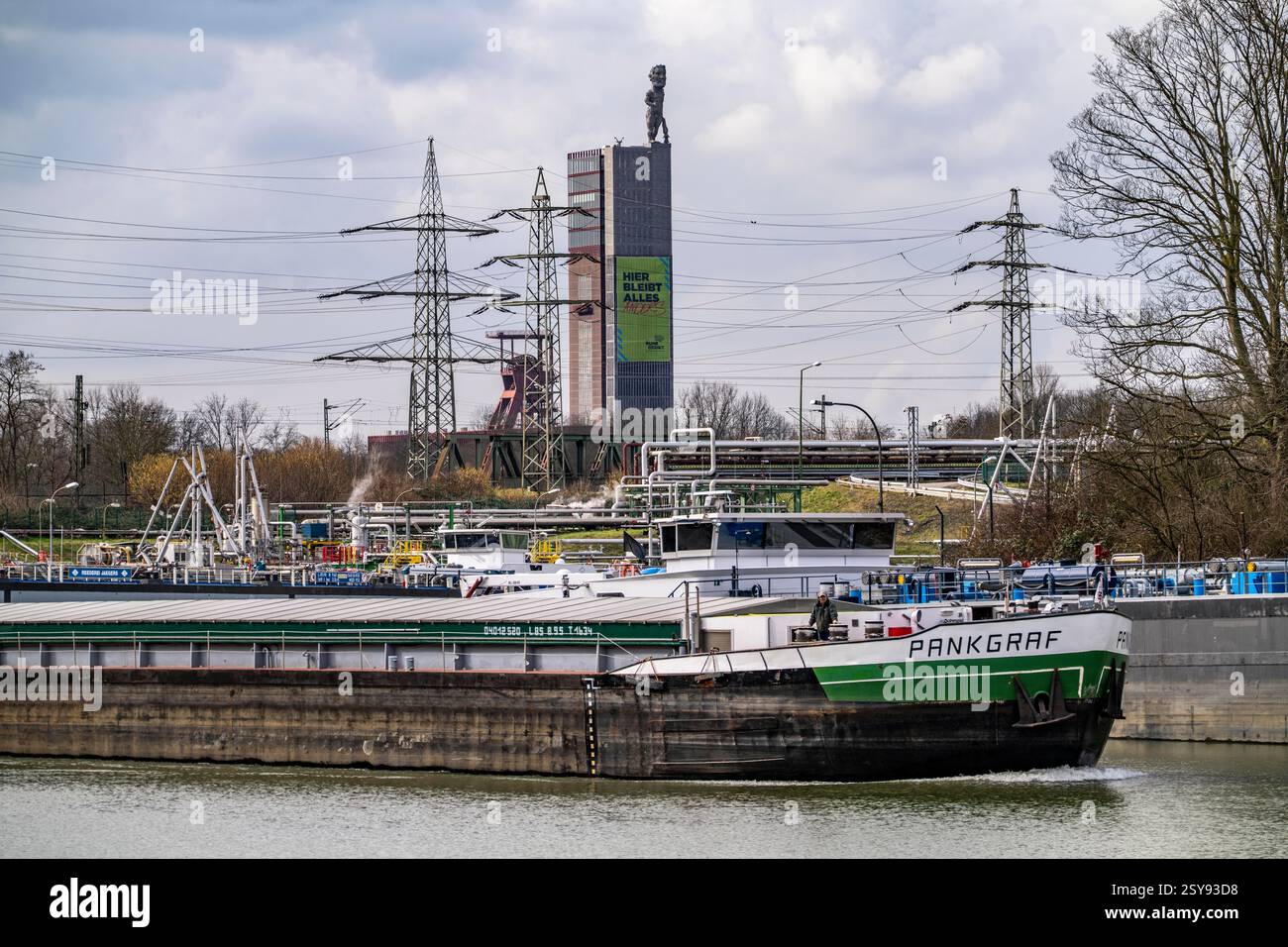 Canal harbour, loading facilities, tank farm for petroleum products of ...